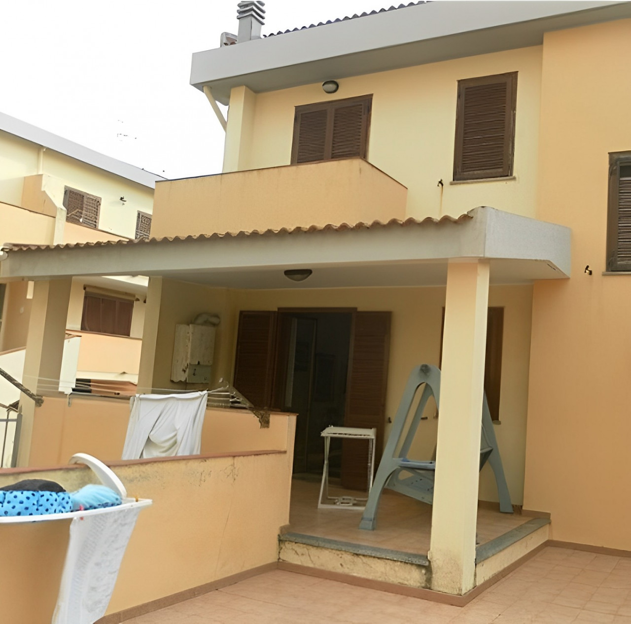 Casa A Schiera Con Box In Vendita All'asta In Via Pietro Aretino, Porto ...